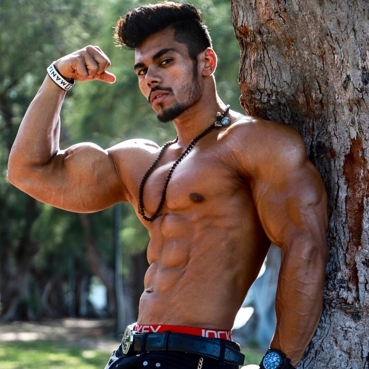 Pranav Raj - @pranavrajofficial TikTok Analytics | Profile, videos & hashtags | Exolyt