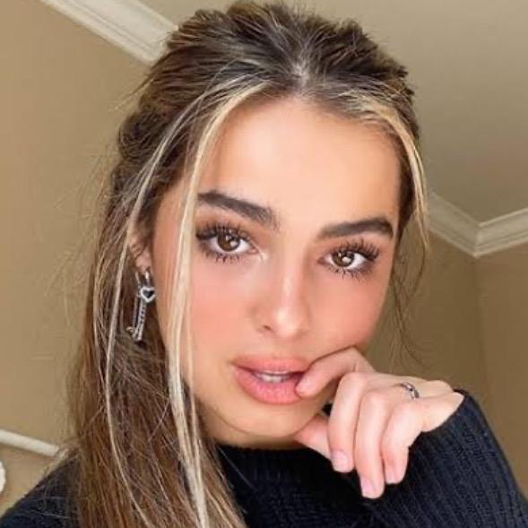 Addison Rae - @adisonnrae TikTok Analytics | Profile, videos & hashtags ...