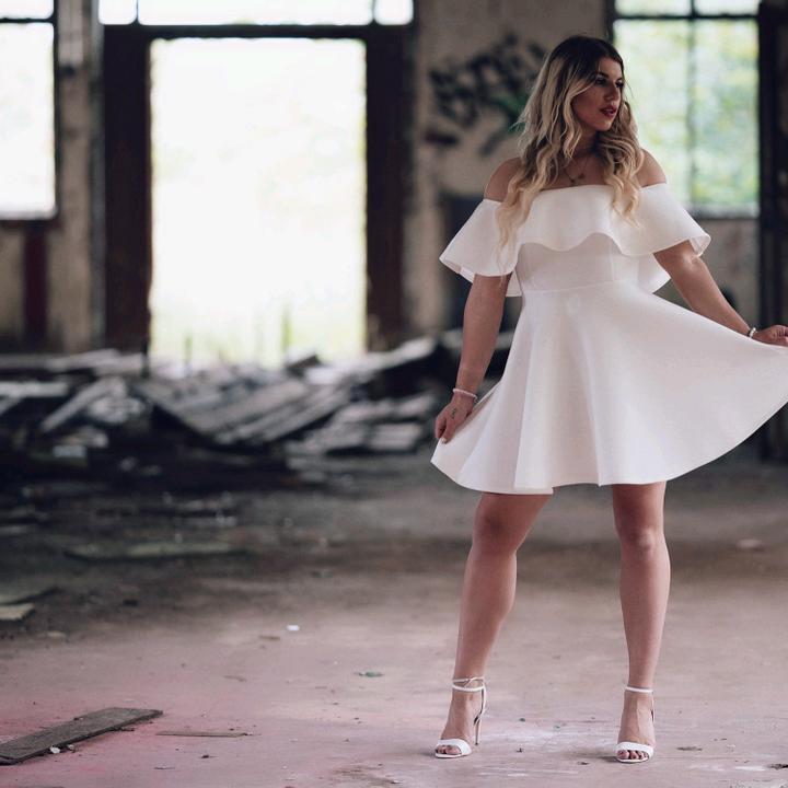 🦄 @phillippamossmodel - Phillippa Moss - TikTok