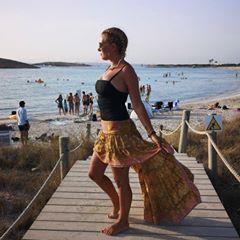 🦄 @lauraangelaofficial - Laura Angela - TikTok