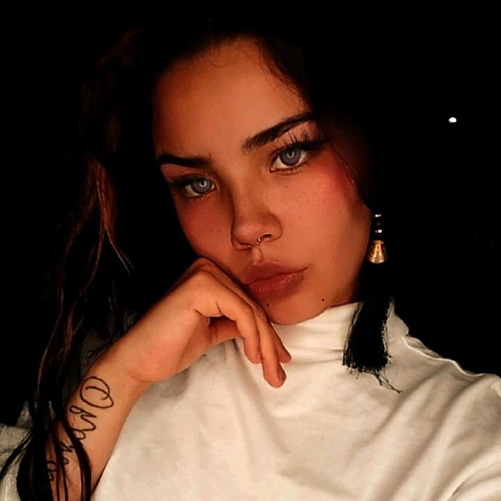 Vianca Vazquezs Instagram Twitter And Facebook On Idcrawl