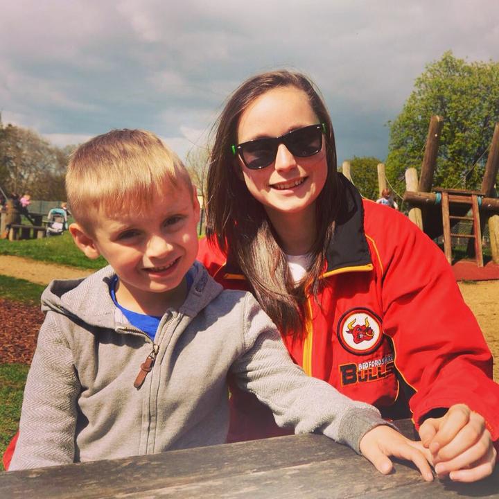 🦄 @theoneleggedlegend - Shelbee Clarke🎗 - TikTok