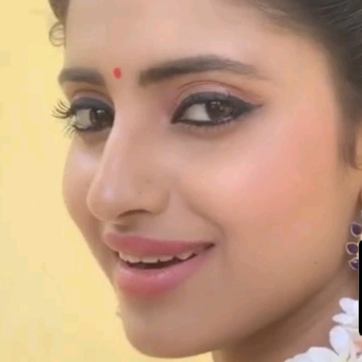 🦄 @ayeesha.official - Ayesha - TikTok