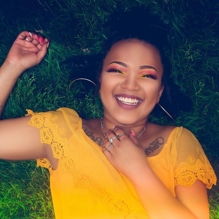 Angela Boom's Instagram, Twitter & Facebook on IDCrawl