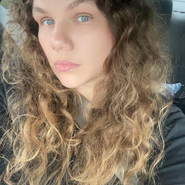 🦄 @officialerikaj - Erika J.🍒 - TikTok