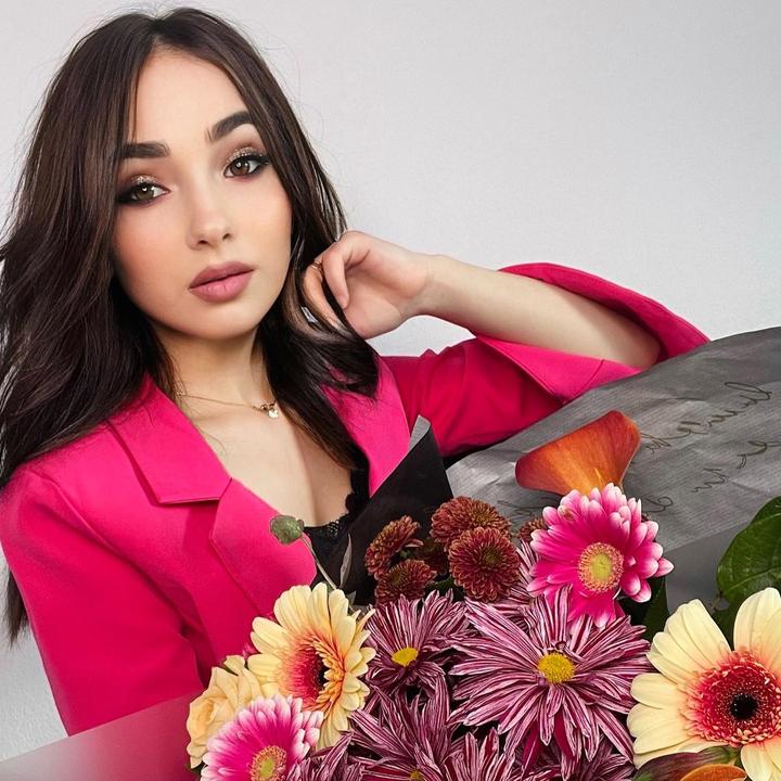 Adaugă noua poze și tiktokul face singur ️😍😍Tee @kristinkakriss1 - TikTok