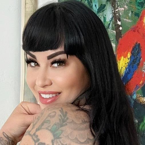 🦄 @saffluvsbikinis - Saff Summers 💕 - TikTok