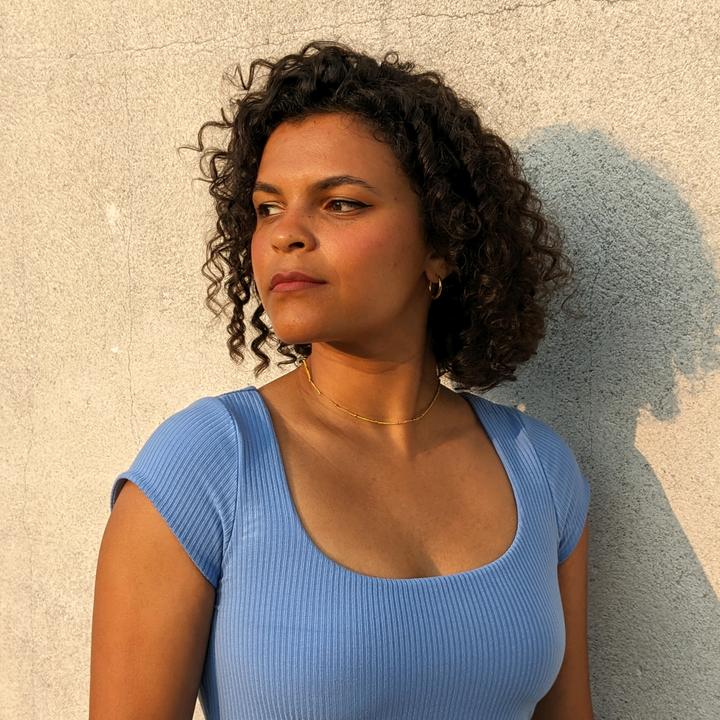 🦄 @lydianaomistudio - Lydia Naomi