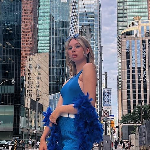 🦄 @emiilybatten - emily batten 🐻‍ ️🦋 - TikTok