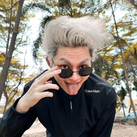 🦄 @riccienickofficial - Riccie Nick - TikTok