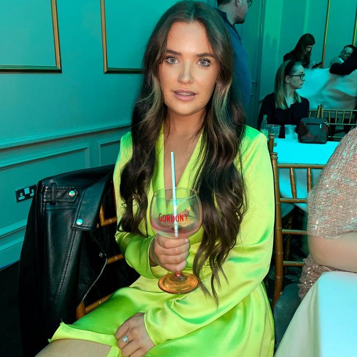 🦄 @sarahtroymusic - Sarah Troy - TikTok