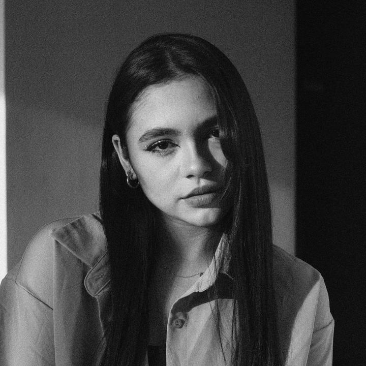 🦄 @isasierrai - Isabella sierra - TikTok