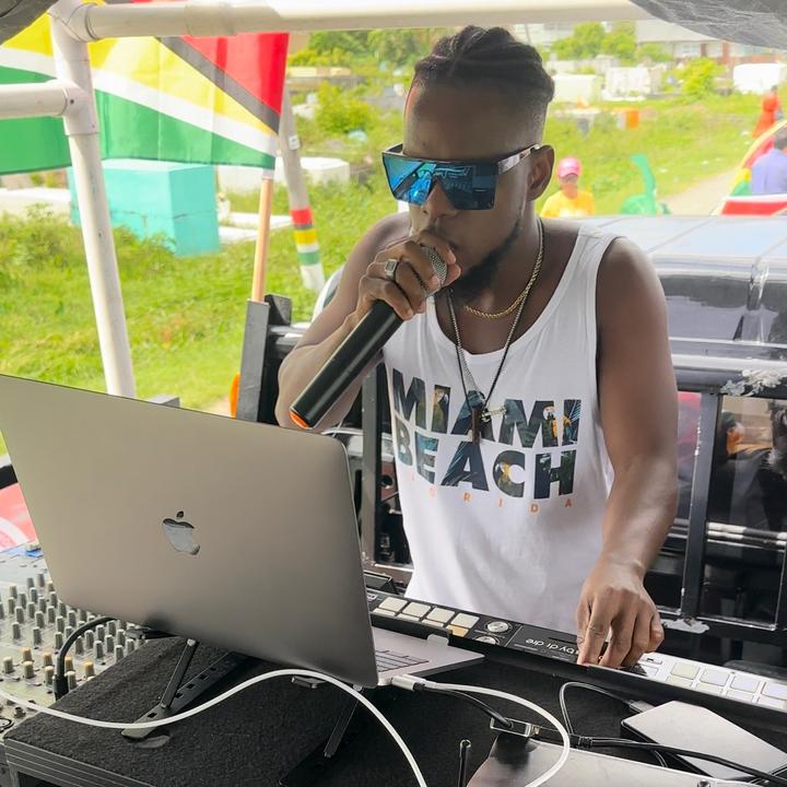 🦄 @officialdjleon - Official DJ Leon - TikTok