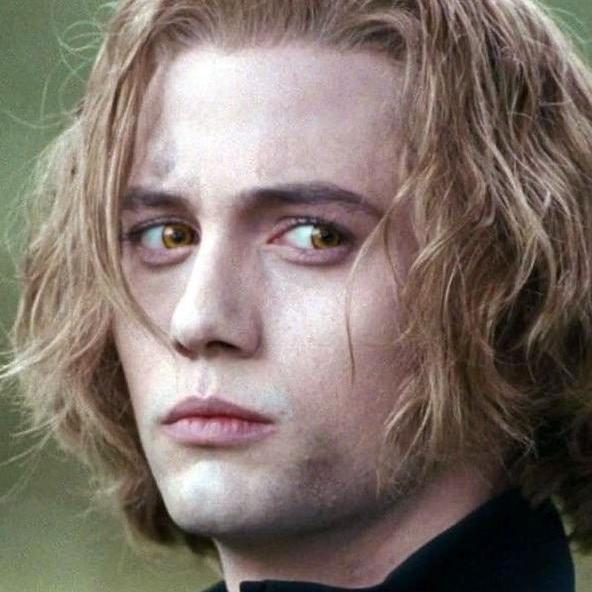 🦄 @jasperhaleofficial - Jasper Hale - TikTok