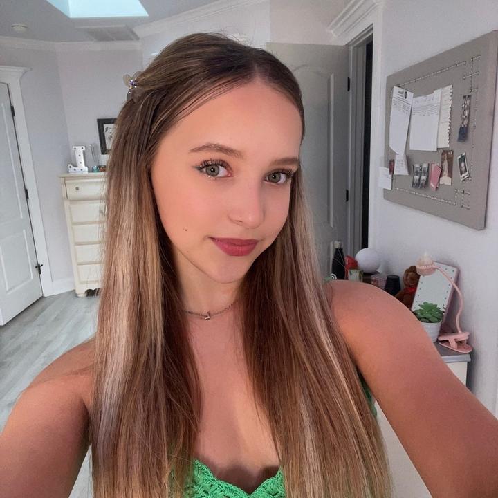 🦄 @lillybketchman - Lillyk - TikTok