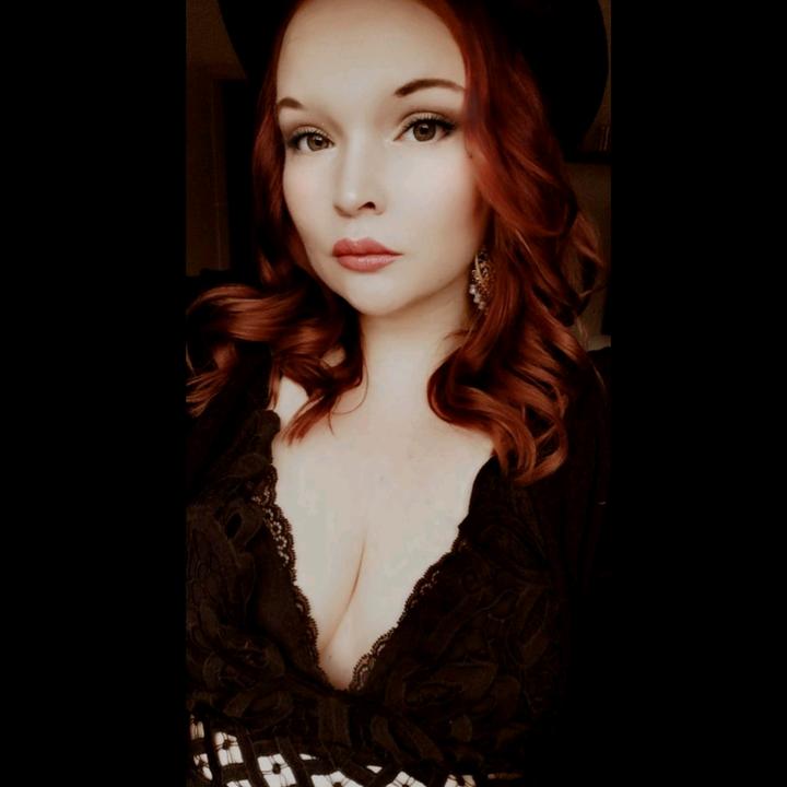 🦄 @lara_fox_official - lara_fox_ - TikTok