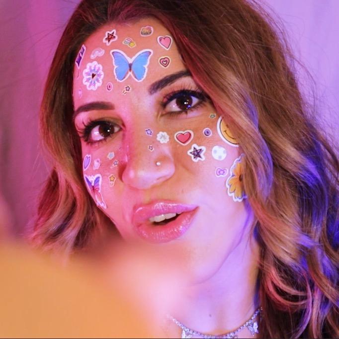 🦄 @julieta.asmr - Julieta ASMR 🍒 - TikTok