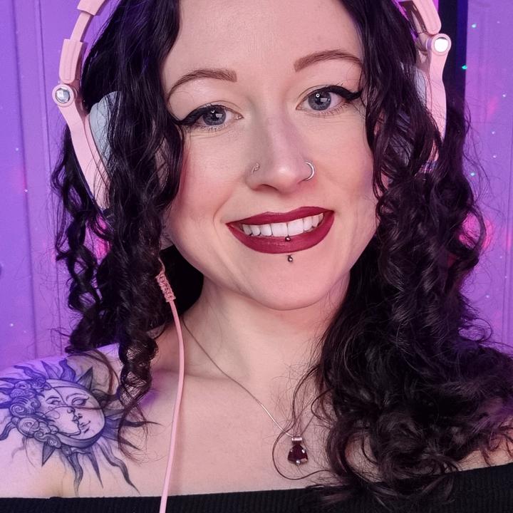 🦄 @hollyrextwitch - HollyREX - TikTok