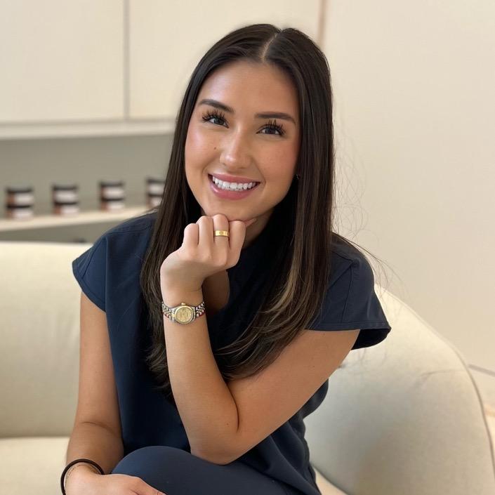 🦄 @isabella.nurseinjector - Isabella Kim - TikTok