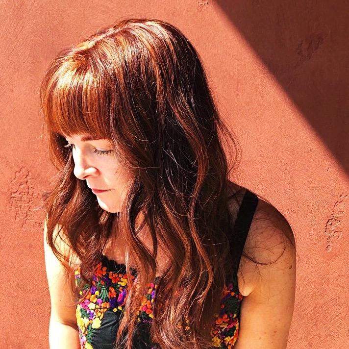 🦄 @theloraoliver - Lora Oliver - TikTok