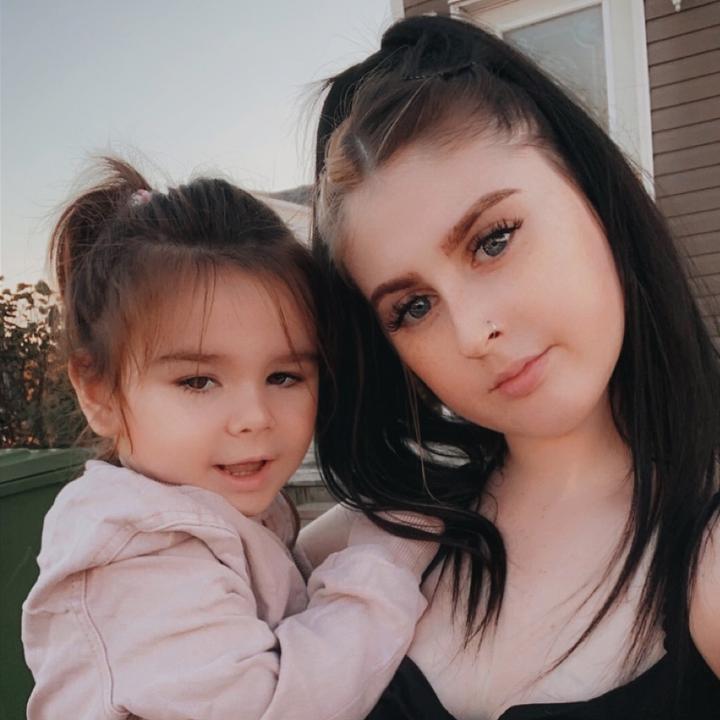 🦄 @kruexgore - Shanie & Helena - TikTok