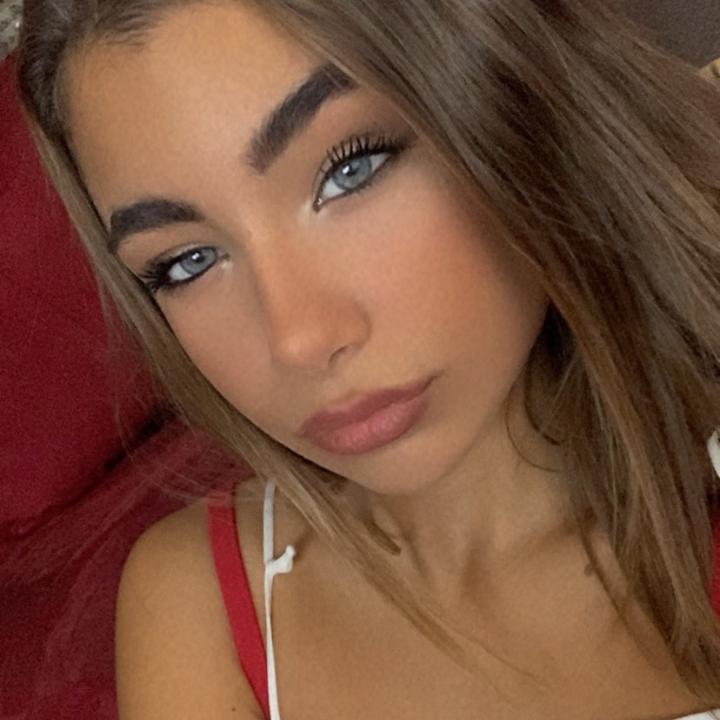 🦄 @alessiaa.nerii - 𝐴𝐿𝐸𝑆𝑆𝐼𝐴💋 - TikTok