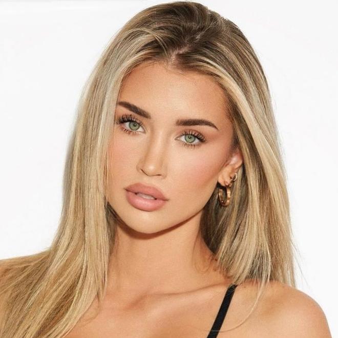 🦄 @mikaylademaiterr - Mikayla Demaiter - TikTok