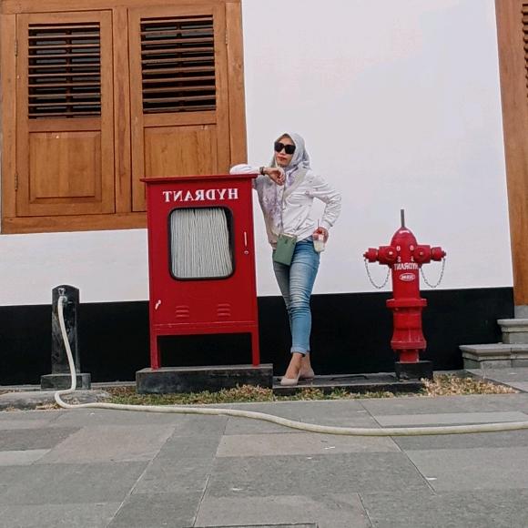 Jeng Kar_Sel🥰k (@kartini_selok) - Urlebird