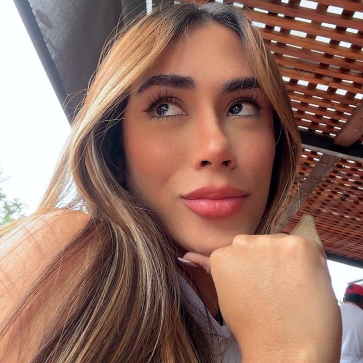 🫀🤍 | Sara Guzman (@saravcanog_oficial)