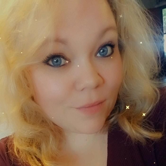 Amanda Faulkner's Instagram, Twitter & Facebook on IDCrawl