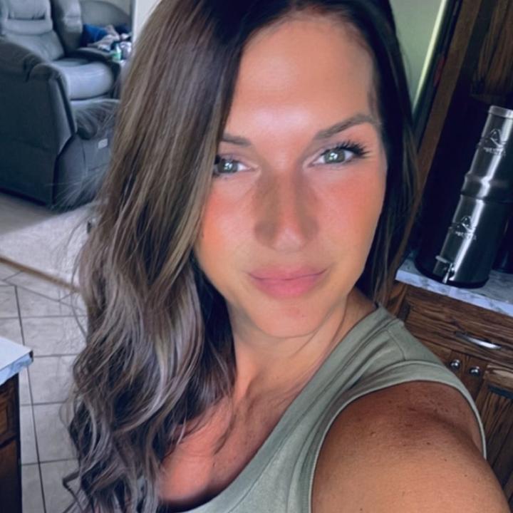 🦄 @sarahsathren - Sarah Sathren - TikTok
