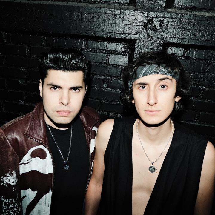 🦄 @officialmilkband - MILK BAND - TikTok