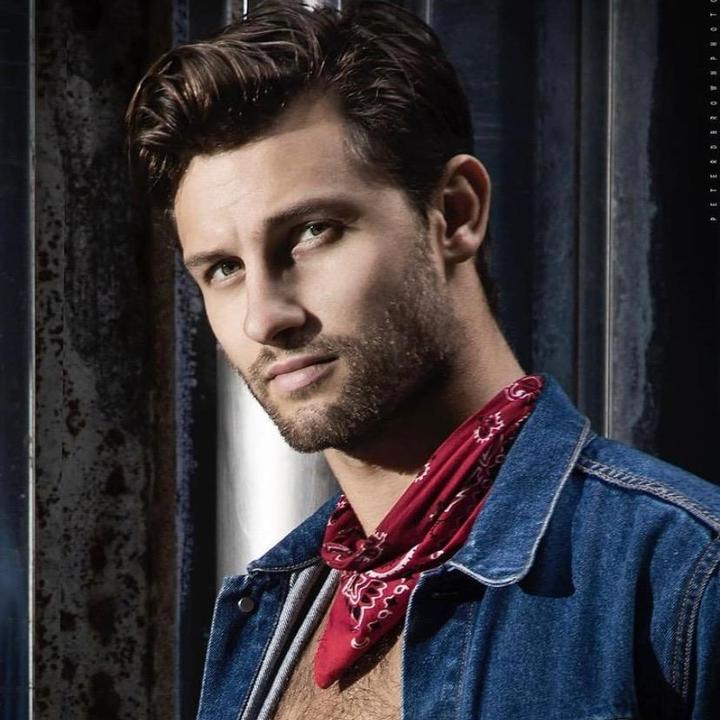 🦄 @samspadeofficial - Sam Spade 🤠 - TikTok