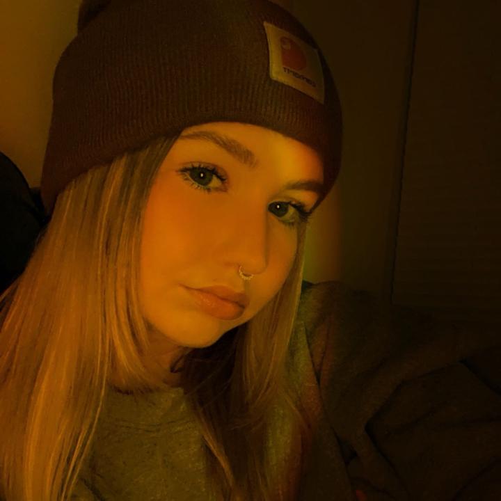 🦄 @adriannaluchi - Adrianna Luchi - TikTok