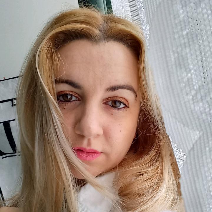 🦄 @alexandravoinea0 - Alexandra Voinea - TikTok