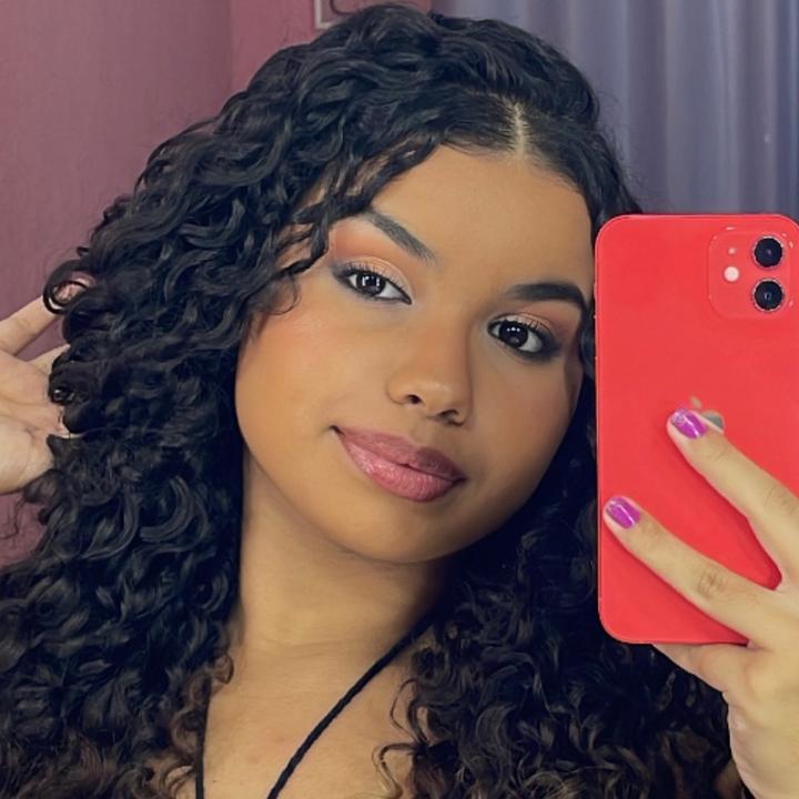 🦄 @bellapieronioficial - bella pieroni - TikTok