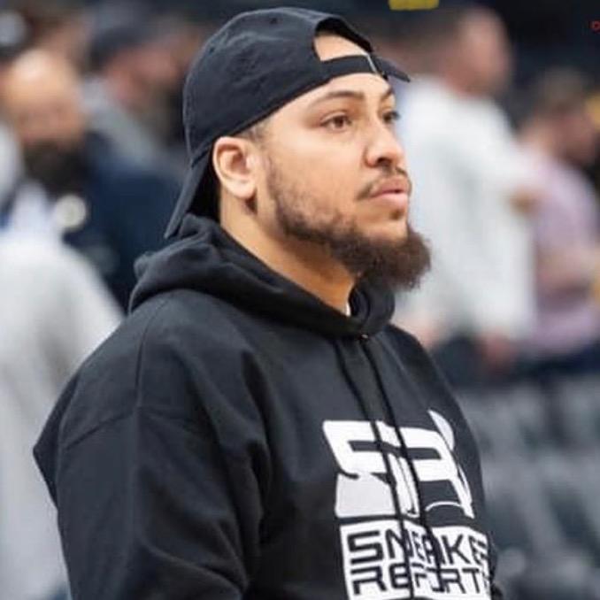 🦄 @sneakerreporter - Travis Singleton - TikTok