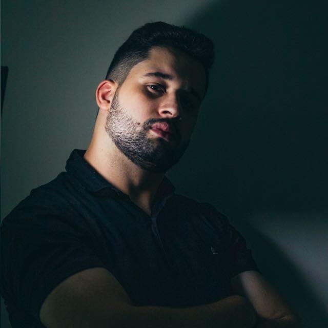 Lucas.Britto (@lucasbritto.oficial) - Urlebird