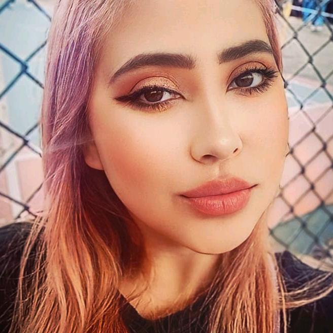 Alejandra Rico's Instagram, Twitter & Facebook on IDCrawl