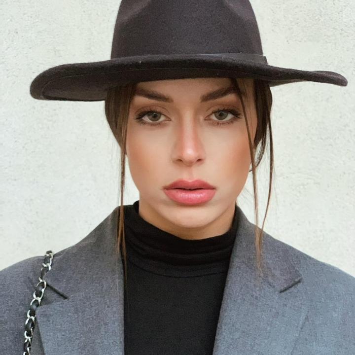 Merci Mira!😍Son insta: Miraaaa_hd (l’ancien compte à été piraté) @ines ...