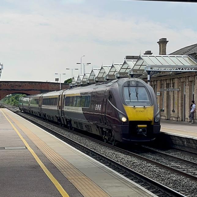 🦄 @the_british_trainspotter - British Trainspotter - TikTok