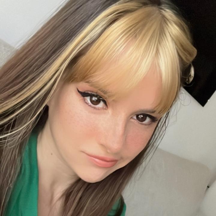 Con este culo es imposible 📥instagram: gigiis @gigiisyt - TikTok